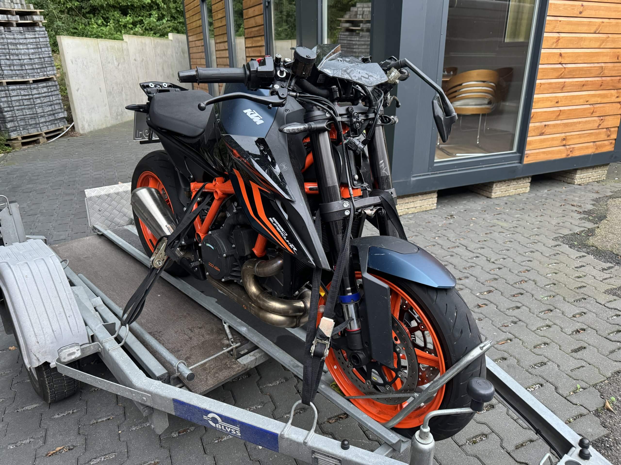 Motorradgutachten in Herford - Kfz Gutachter Nico Aringer